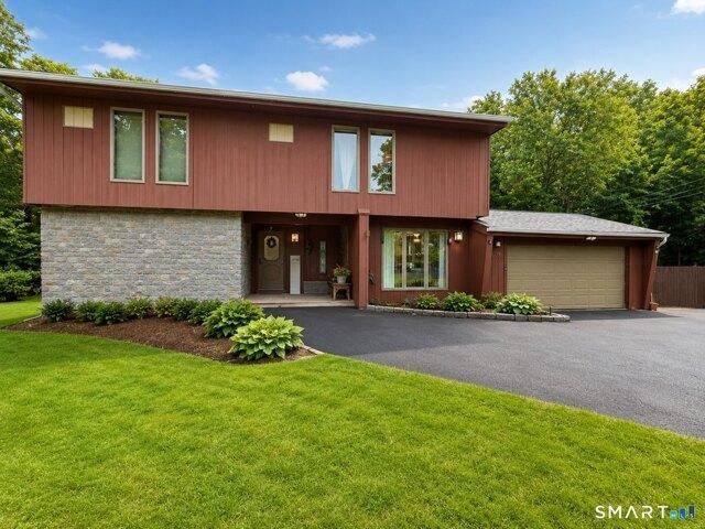 house with 4 bedroom, Naugatuck CT DLS102777284