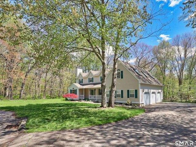 house with 4 bedroom, Naugatuck CT DLS102800620