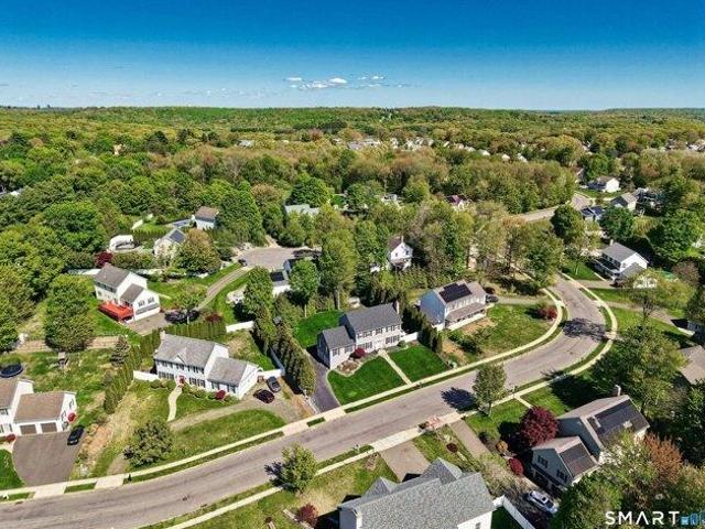 house with 4 bedroom, Naugatuck CT DLS102800749