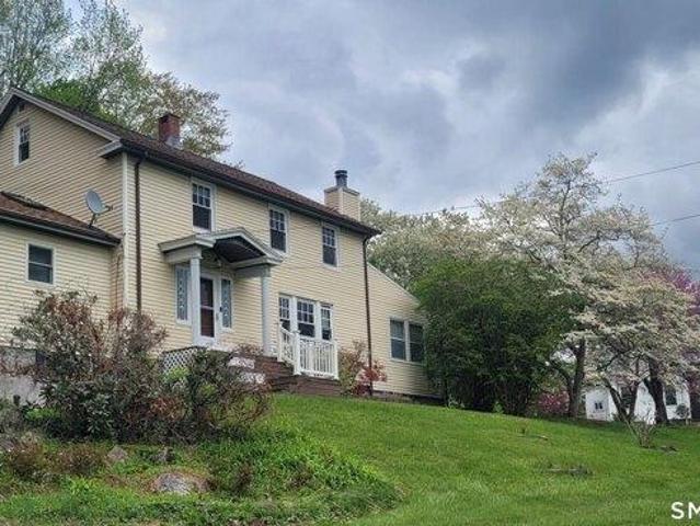 house with 4 bedroom, Naugatuck CT DS104445600