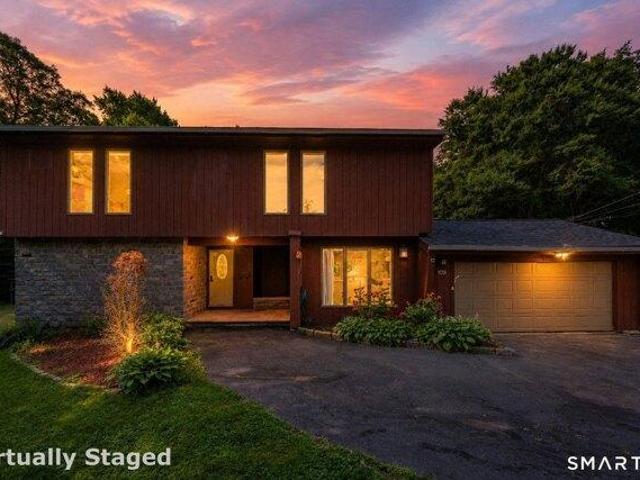 house with 4 bedroom, Naugatuck CT DS104480981