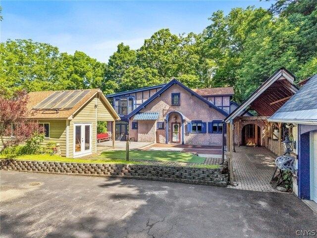 house with 4 bedroom, Nedrow NY ES104905850