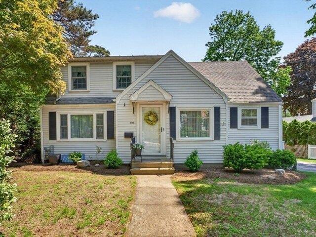 house with 4 bedroom, Needham MA DS102559361