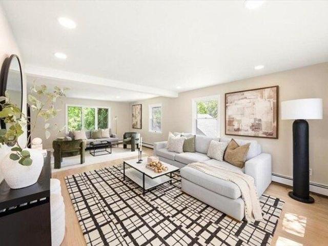 house with 4 bedroom, Needham MA DS102593223