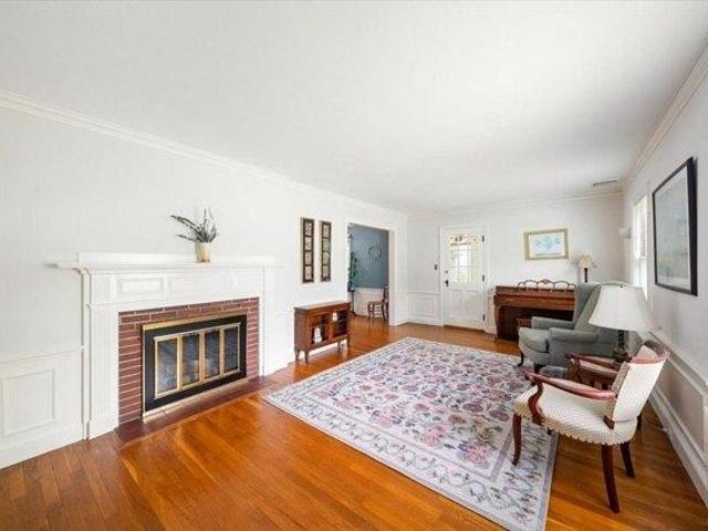 house with 4 bedroom, Needham MA DS102959858