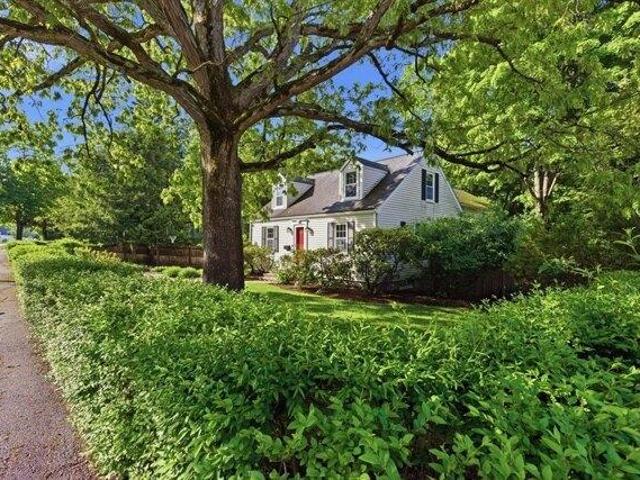 house with 4 bedroom, Needham MA DS103966799