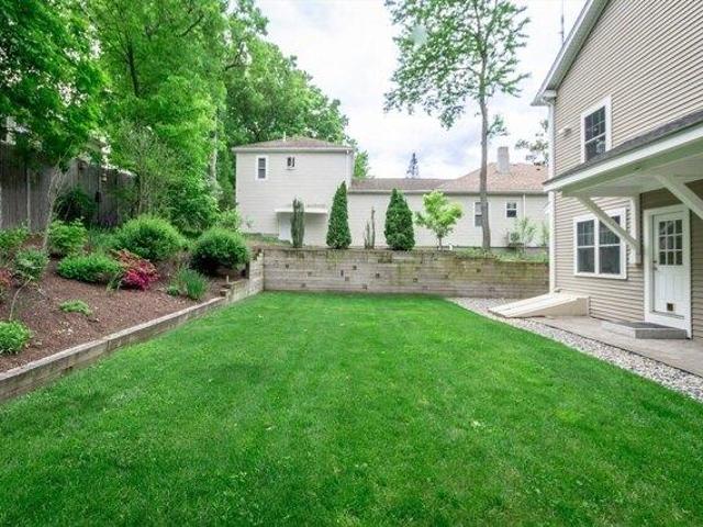 house with 4 bedroom, Needham MA ES105114269