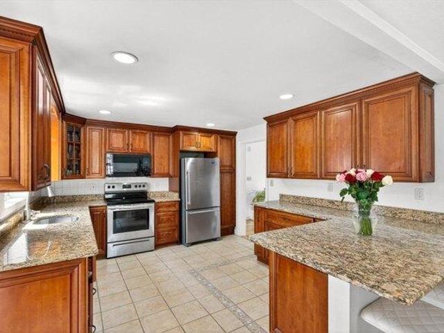 house with 4 bedroom, Needham MA ES103807636