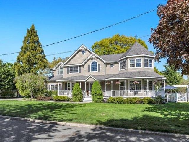 house with 4 bedroom, Nesconset NY DS103599900