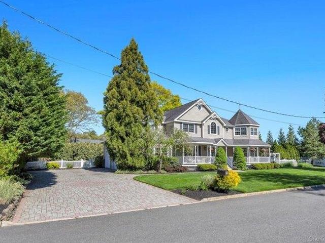house with 4 bedroom, Nesconset NY ES103599900