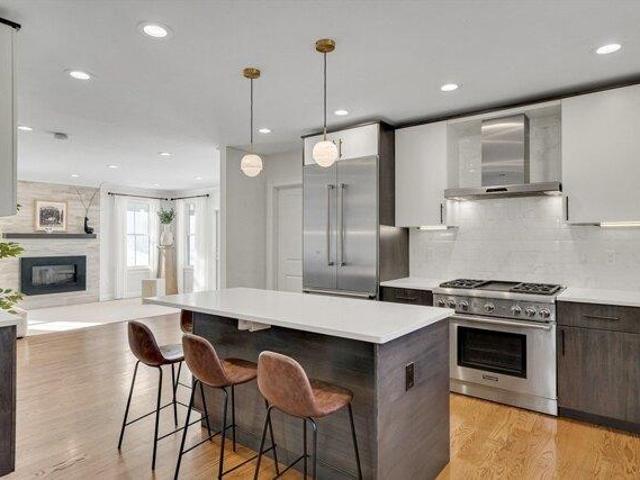 house with 4 bedroom, Newton MA DLS101858273