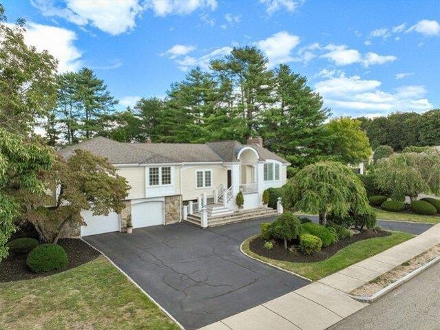 house with 4 bedroom, Newton MA DLS102370634