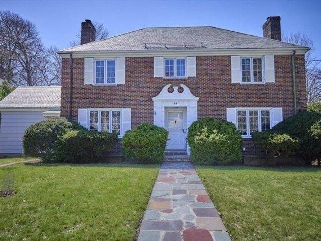 house with 4 bedroom, Newton MA DLS102633979