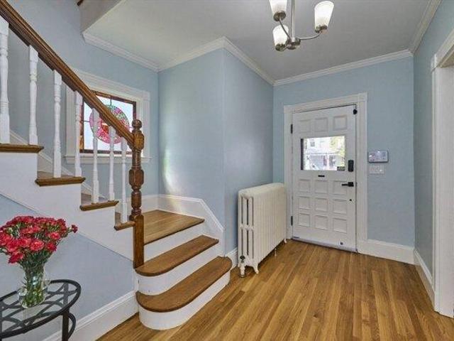 house with 4 bedroom, Newton MA DS101957273