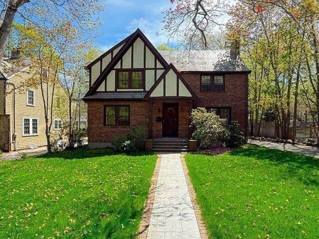 house with 4 bedroom, Newton MA DS102372277