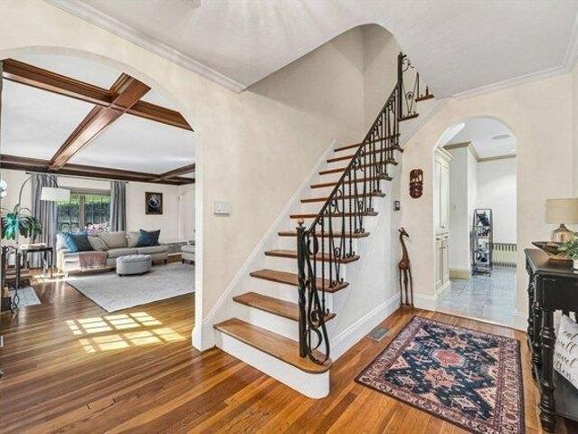 house with 4 bedroom, Newton MA DS103016986