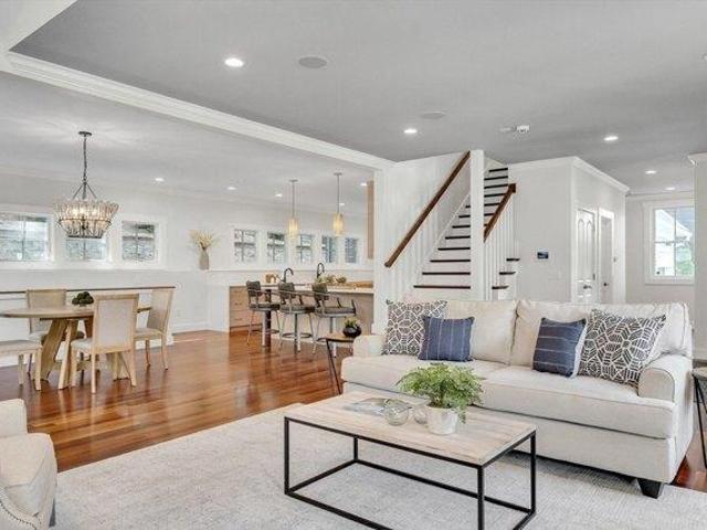 house with 4 bedroom, Newton MA DS104113533