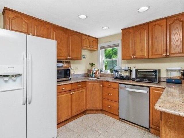 house with 4 bedroom, Newton MA DS104373682
