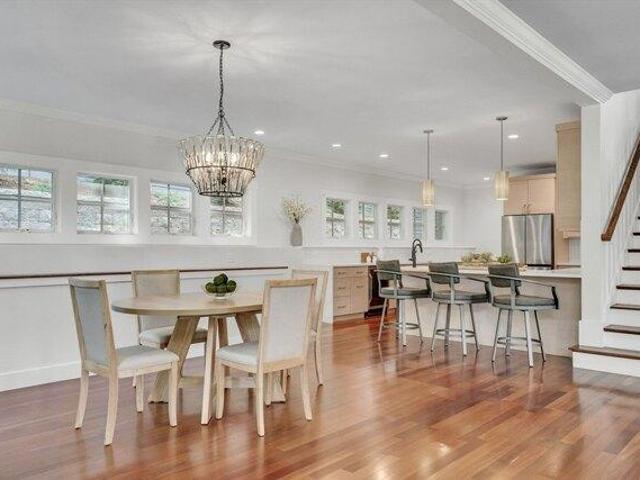 house with 4 bedroom, Newton MA ES103968571