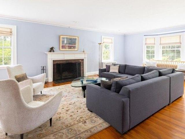house with 4 bedroom, Newton MA ES103018829