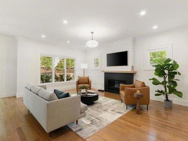 house with 4 bedroom, Newton MA ES103126415