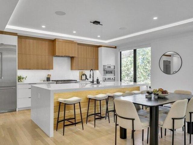 house with 4 bedroom, Newton MA ES103247599