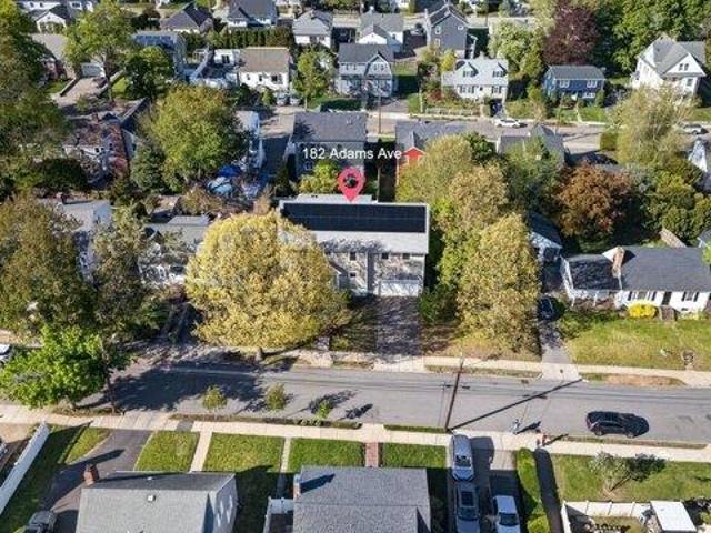house with 4 bedroom, Newton MA ES104848768