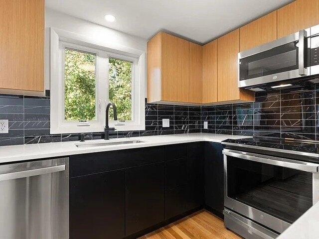 house with 4 bedroom, Newton MA ES105080524