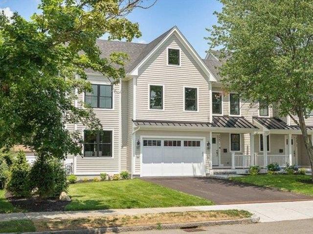 house with 4 bedroom, Newton MA ES105116716
