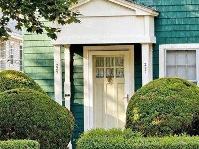 house with 4 bedroom, Newton MA ES105353280