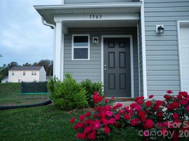 house with 4 bedroom, Newton NC ES103601475