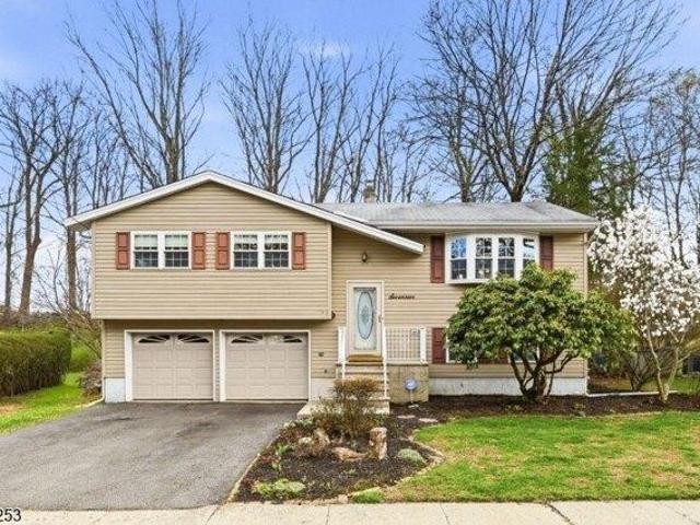 house with 4 bedroom, Newton NJ DLS102565336