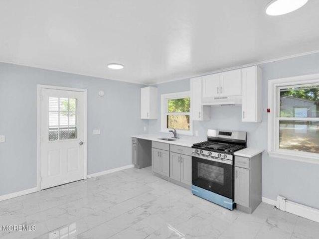 house with 4 bedroom, Newton NJ ES105206714