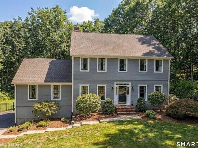 house with 4 bedroom, Newtown CT DLS101628718