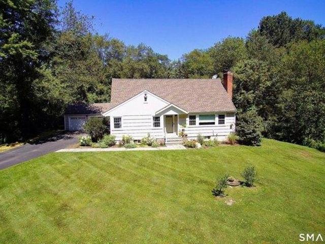house with 4 bedroom, Newtown CT DLS102558876