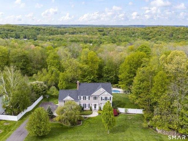 house with 4 bedroom, Newtown CT DLS102776433