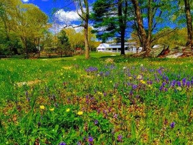 house with 4 bedroom, Newtown CT DLS102824306