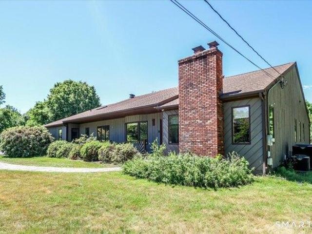 house with 4 bedroom, Newtown CT DS104263649