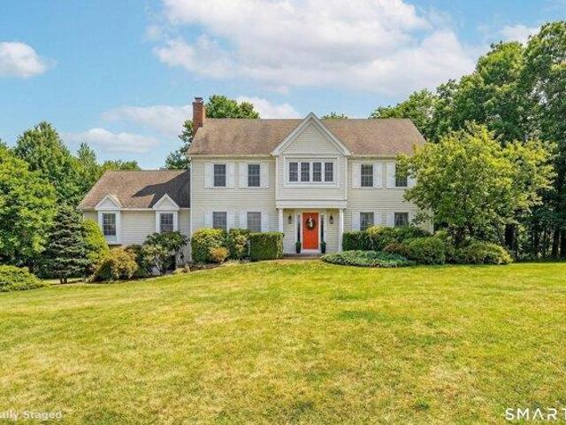 house with 4 bedroom, Newtown CT DS101783621