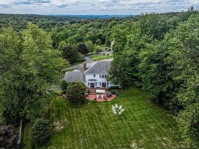 house with 4 bedroom, Newtown CT DS102478628