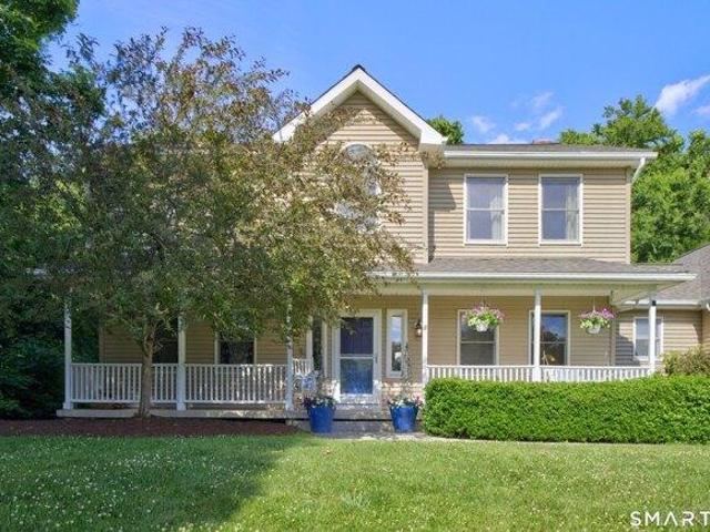 house with 4 bedroom, Newtown CT ES104409036
