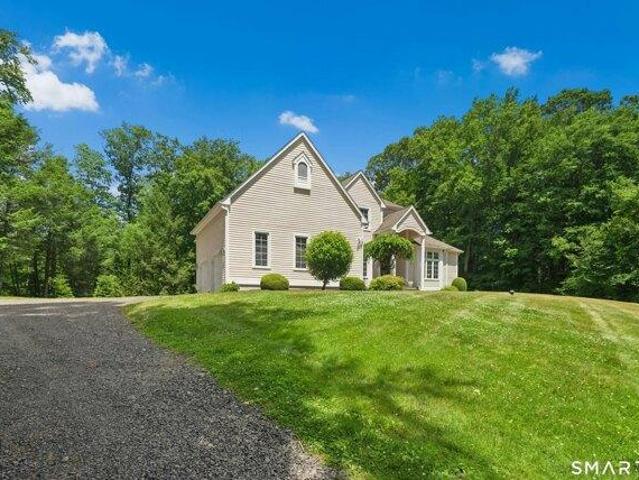 house with 4 bedroom, Newtown CT ES104848356