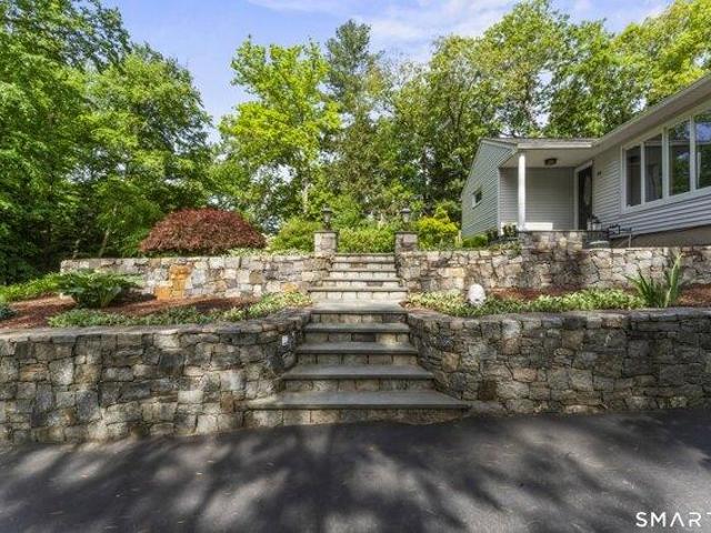 house with 4 bedroom, Newtown CT ES103186468