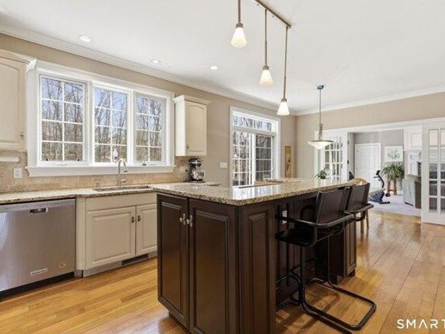 house with 4 bedroom, Newtown CT ES103186762