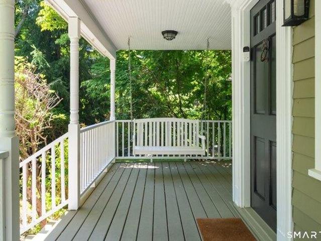 house with 4 bedroom, New Canaan CT DS104266158