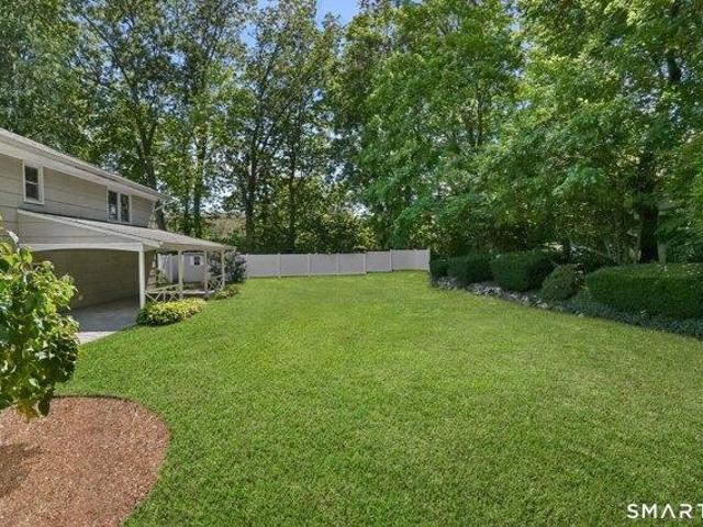 house with 4 bedroom, New Canaan CT DS103124591