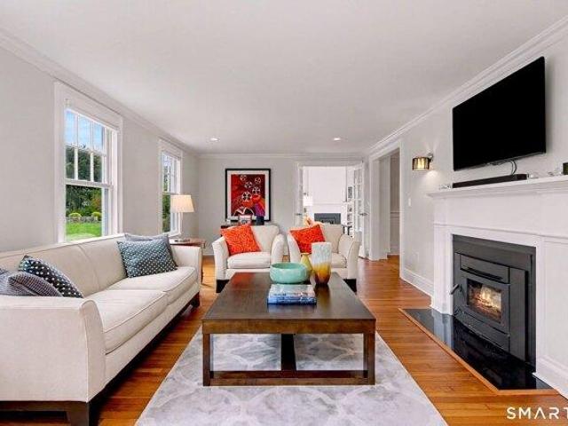 house with 4 bedroom, New Canaan CT ES104112992