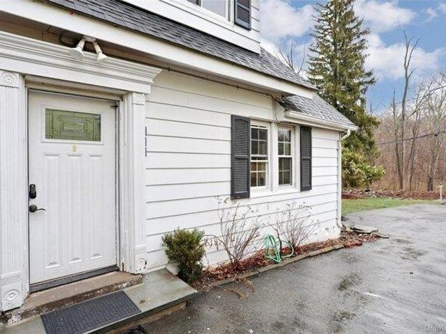 house with 4 bedroom, New City NY ES104905925
