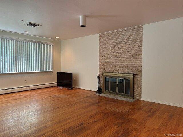 house with 4 bedroom, New City NY ES104906322