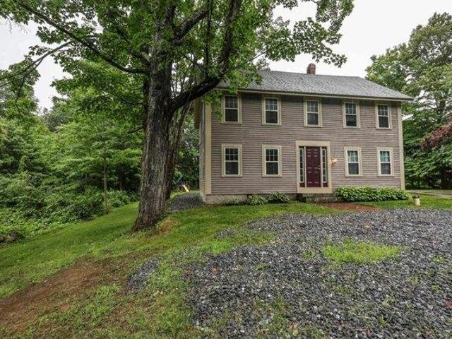 house with 4 bedroom, New Boston NH ES104045202
